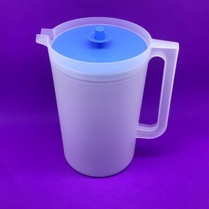 Tupperware | Kitchen | Tupperware Jumbo Jug 4 Liter | Poshmark